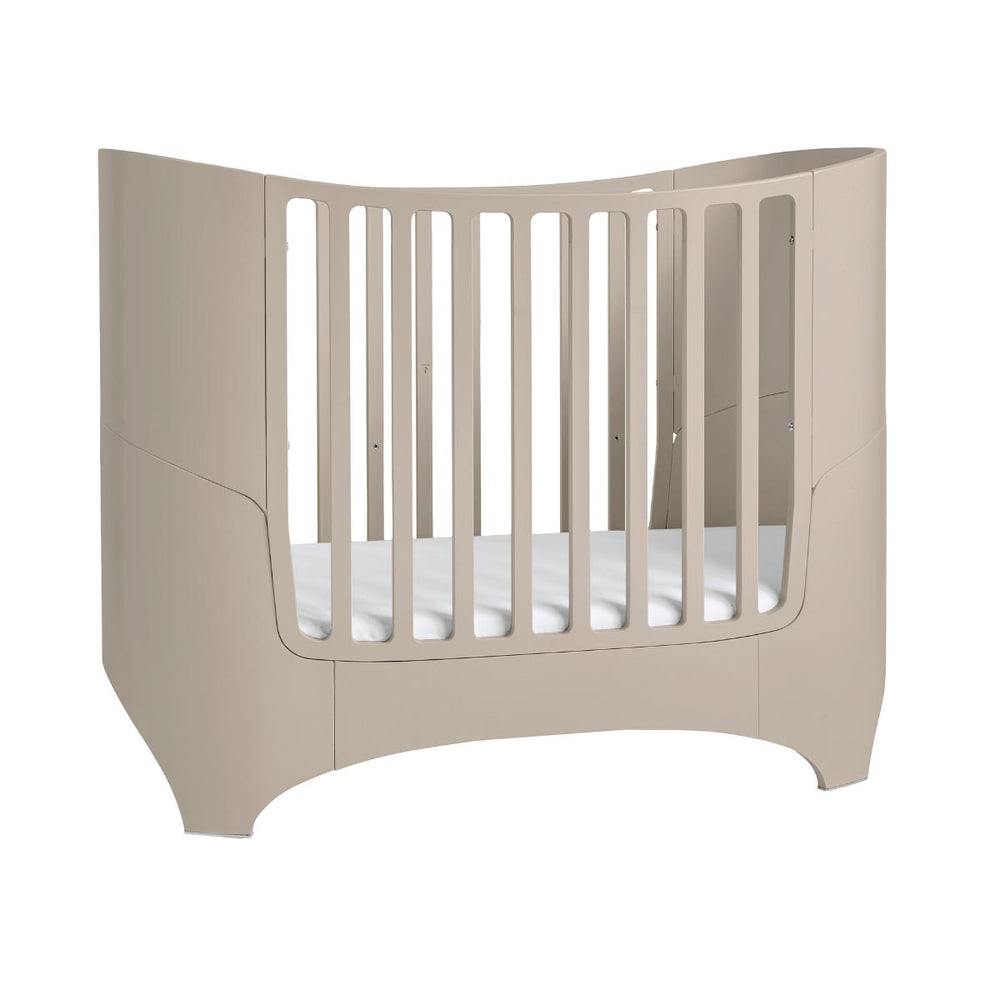 Leander Classic Cot - Cappuccino